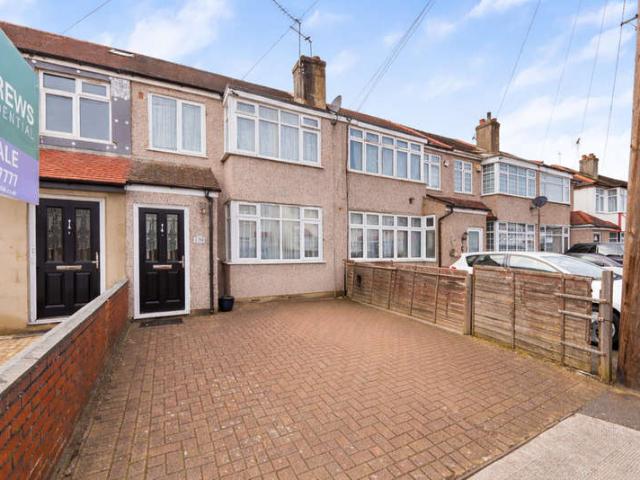 3 Bedroom Terraced House