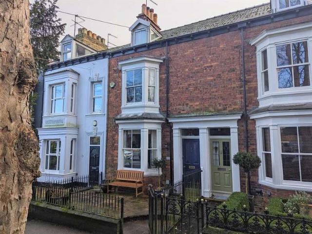 3 Bedroom Terraced House