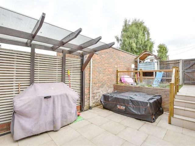 3 Bedroom Terraced House