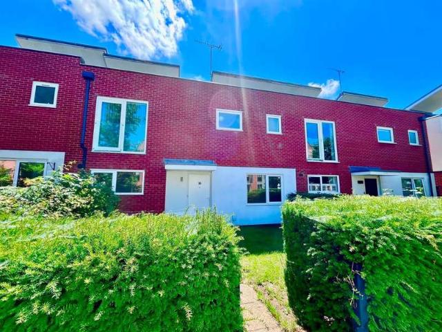 3 Bedroom Terraced House