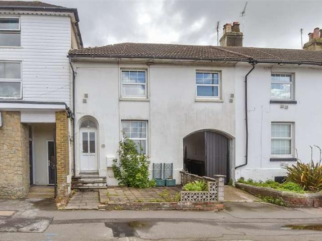3 Bedroom Terraced House