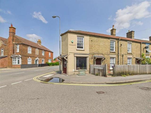 3 Bedroom Terraced House