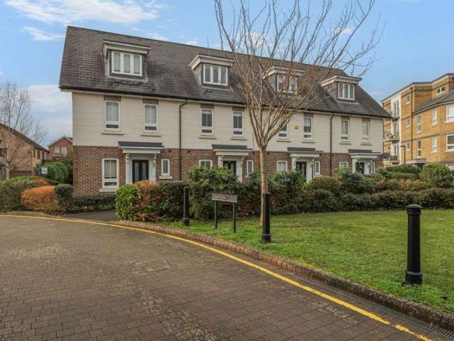 3 Bedroom Terraced House