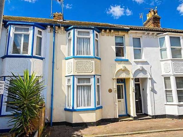 3 Bedroom Terraced House
