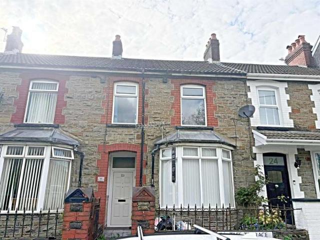 3 Bedroom Terraced House