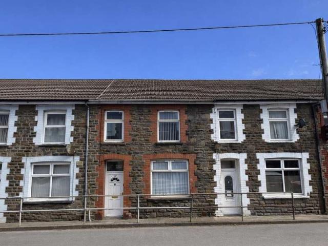 3 Bedroom Terraced House