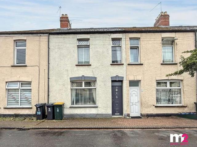 3 Bedroom Terraced House