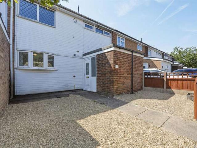 3 Bedroom Terraced House