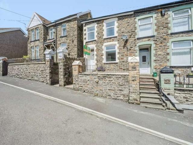 3 Bedroom Terraced House