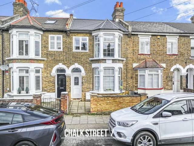 3 Bedroom Terraced House