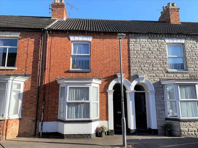 3 Bedroom Terraced House
