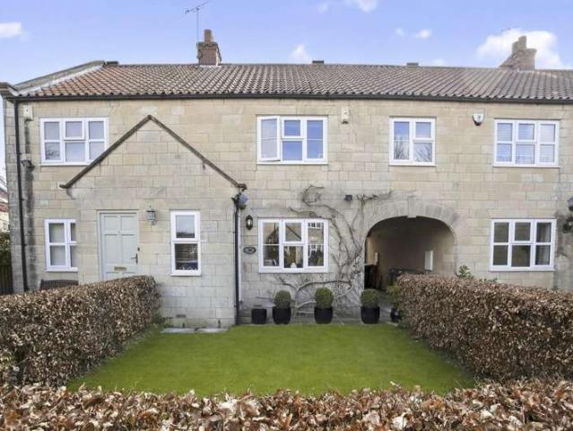3 Bedroom Terraced House