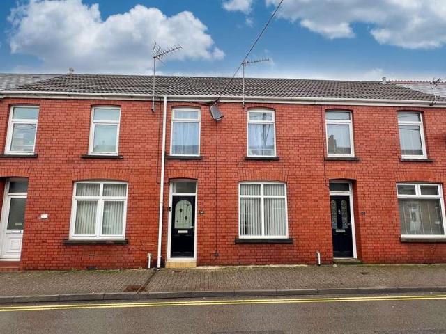 3 Bedroom Terraced House