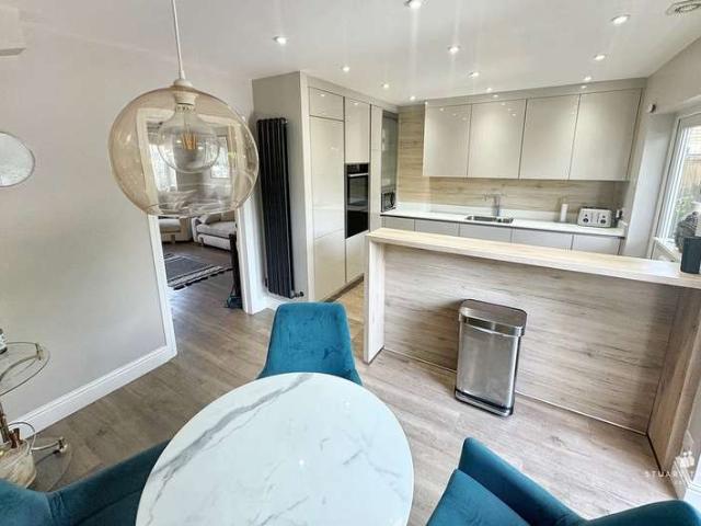 3 Bedroom Terraced House