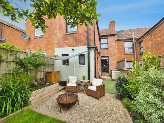 3 Bedroom Terraced House