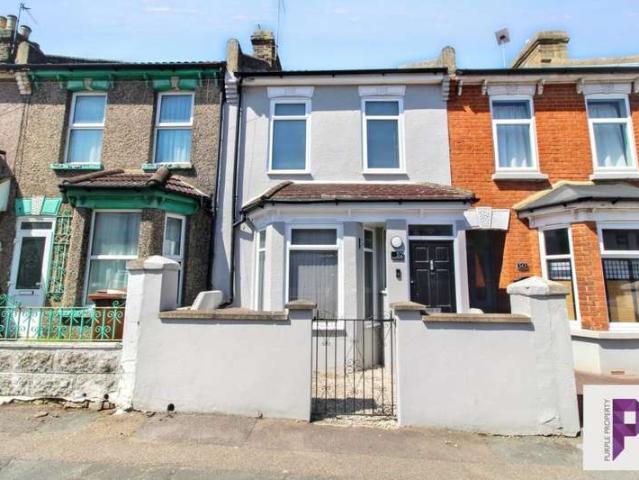 3 Bedroom Terraced House