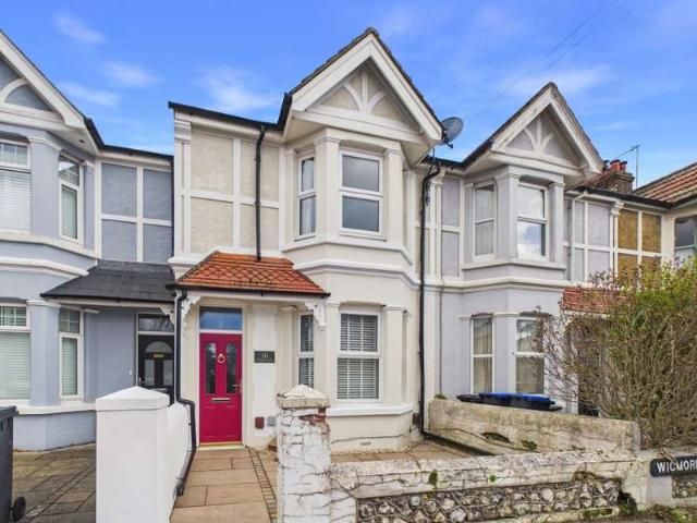 3 Bedroom Terraced House