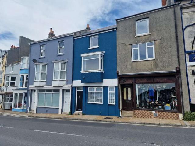 3 Bedroom Terraced House