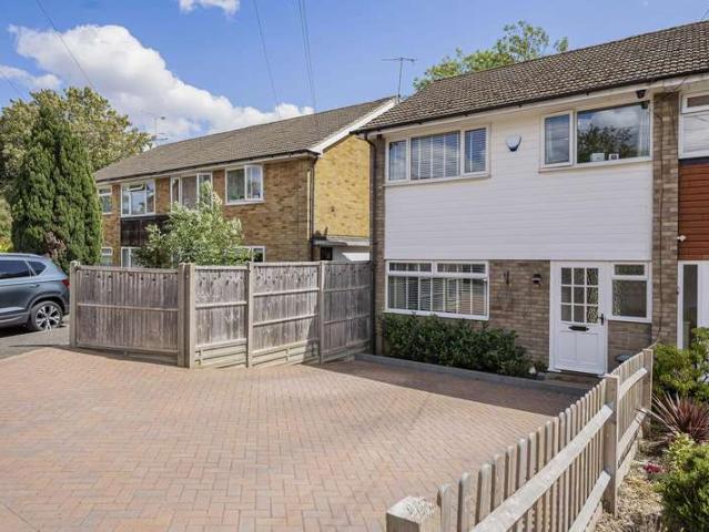 3 Bedroom Terraced House