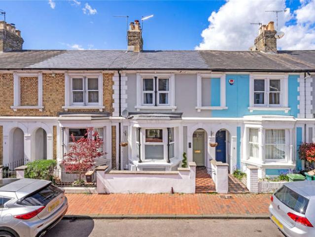 3 Bedroom Terraced House