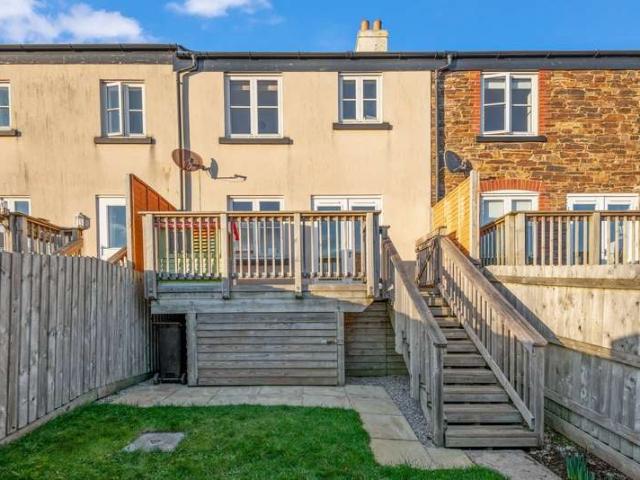 3 Bedroom Terraced House