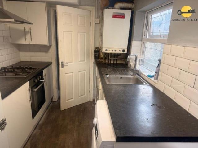 3 Bedroom Terraced House