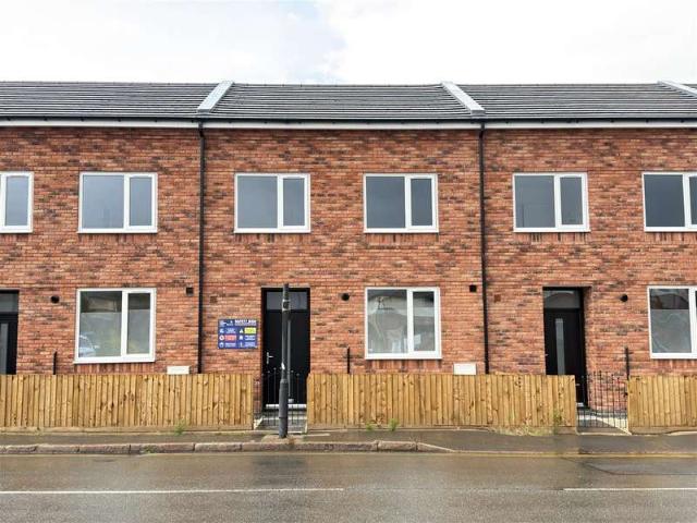 3 Bedroom Terraced House