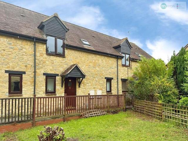 3 Bedroom Terraced House