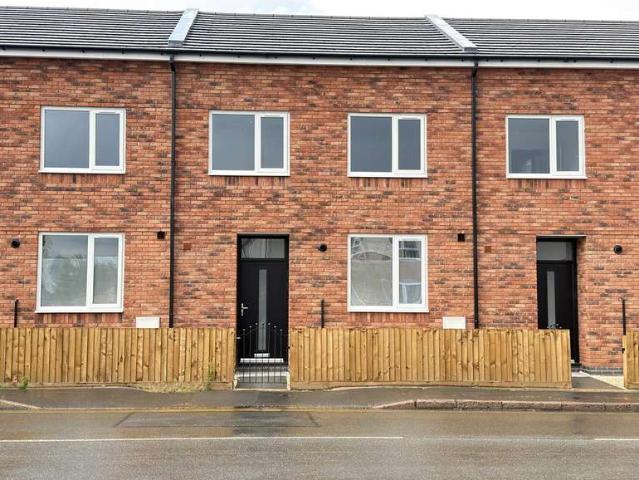 3 Bedroom Terraced House