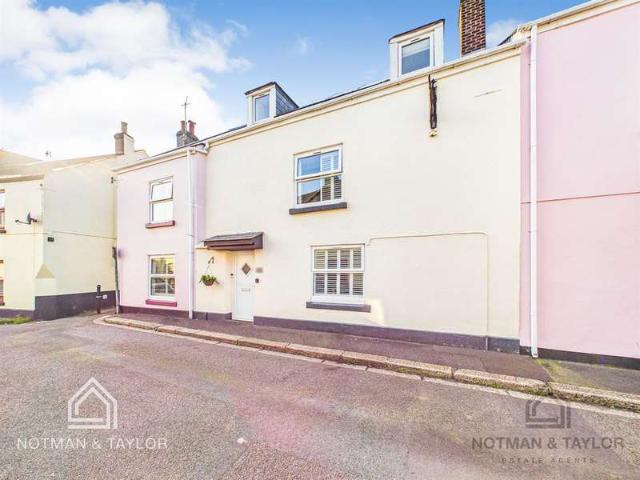 3 Bedroom Terraced House