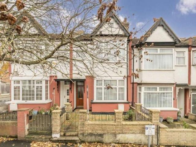 3 Bedroom Terraced House