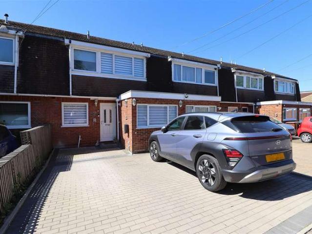 3 Bedroom Terraced House