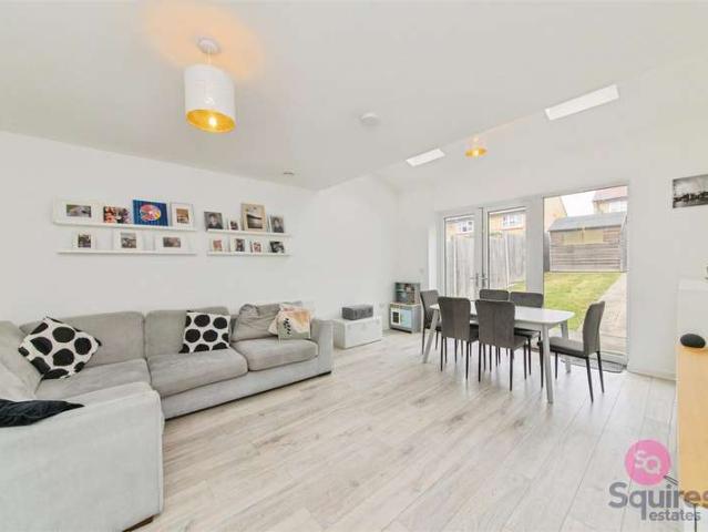 3 Bedroom Terraced House