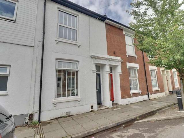 3 Bedroom Terraced House