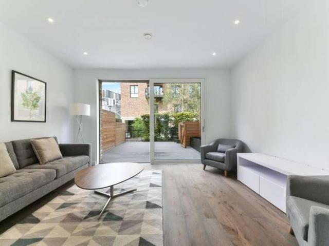 3 Bedroom Terraced House