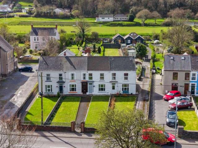 3 Bedroom Terraced House