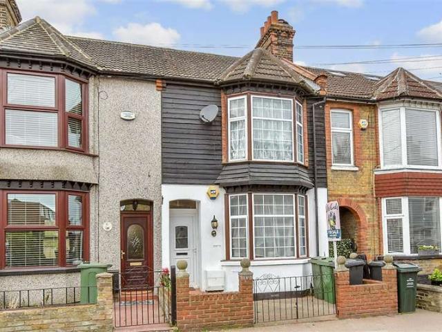 3 Bedroom Terraced House