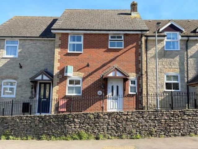 3 Bedroom Terraced House
