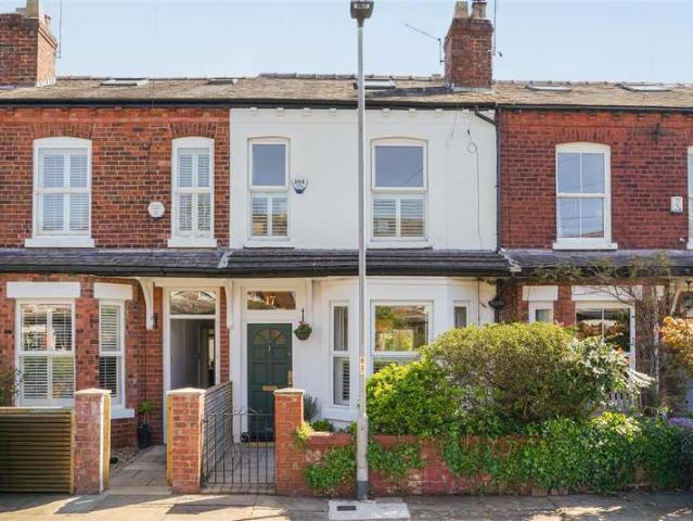 3 Bedroom Terraced House