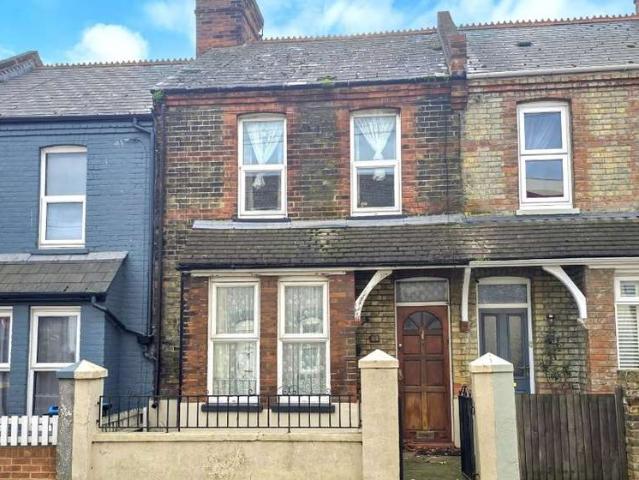 3 Bedroom Terraced House