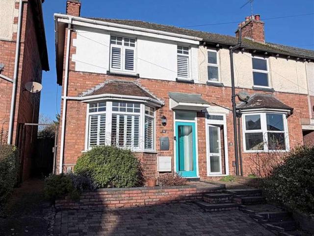 3 Bedroom Terraced House