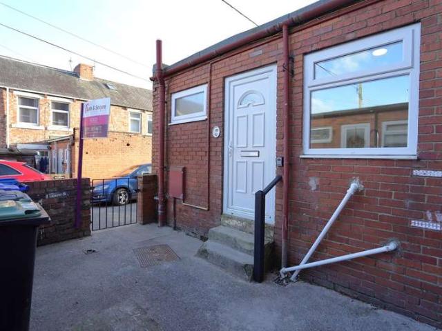 3 Bedroom Terraced House