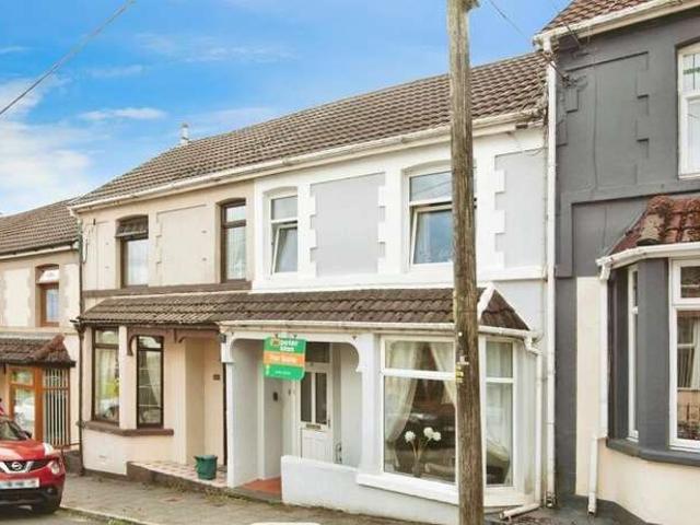 3 Bedroom Terraced House