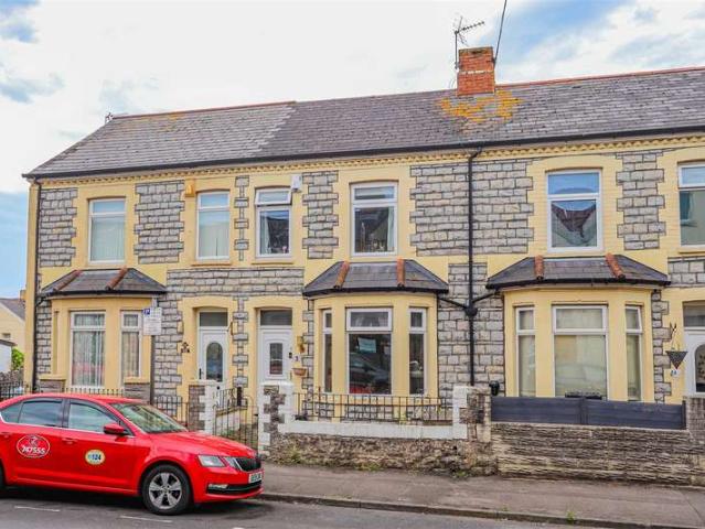 3 Bedroom Terraced House