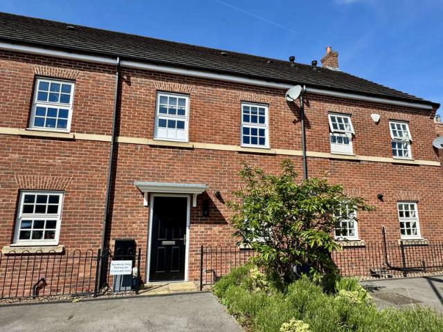 3 Bedroom Terraced House
