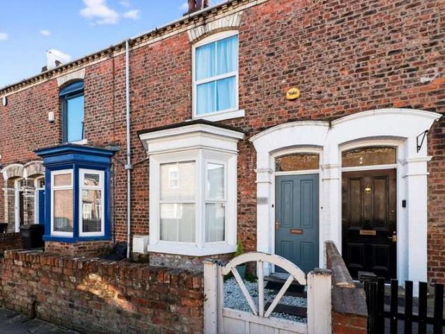 3 Bedroom Terraced House
