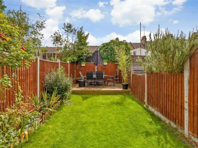 3 Bedroom Terraced House