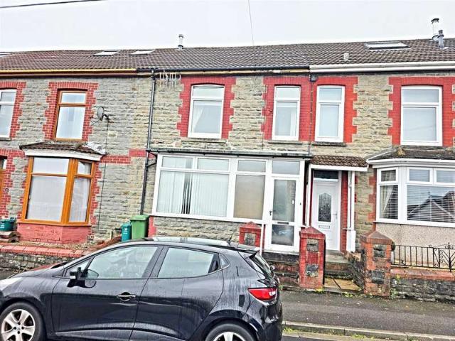 3 Bedroom Terraced House