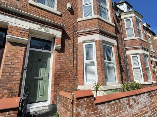 3 Bedroom Terraced House