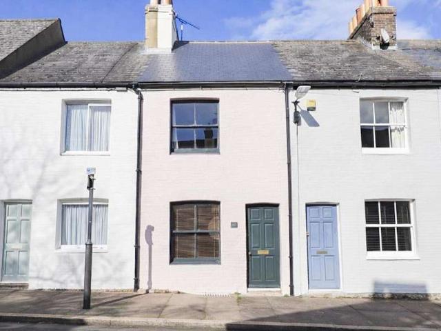 3 Bedroom Terraced House